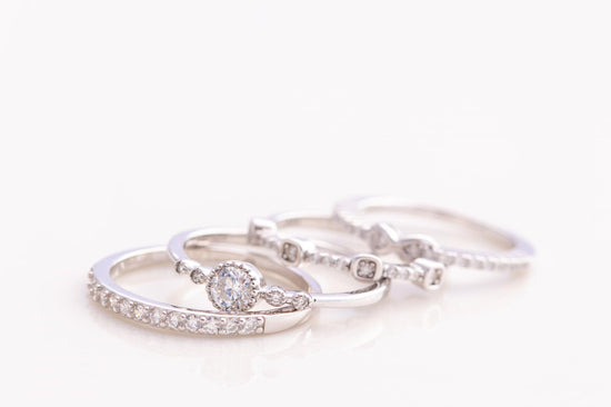 Kioo Jewelry - Simplicity is the Ultimate form of Sophistication